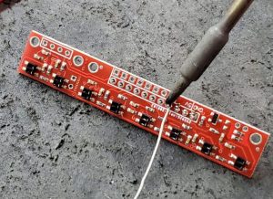 line-sensor-soldering-qtr-8rc » JSumo